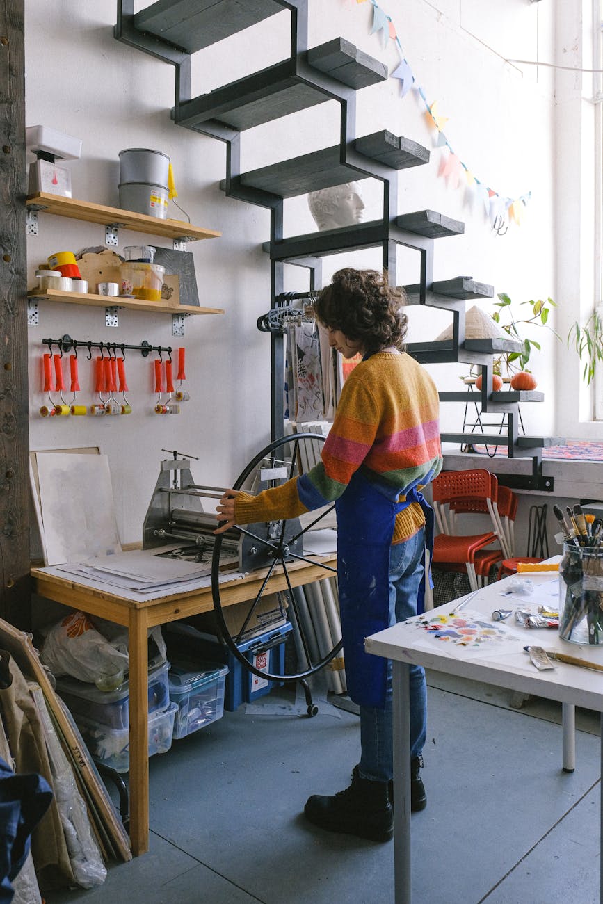 Essential Equipment for Your T-Shirt Printing Business - Osum